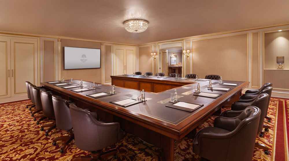 Our Gallery | Raffles Palm Residences & Penthouse